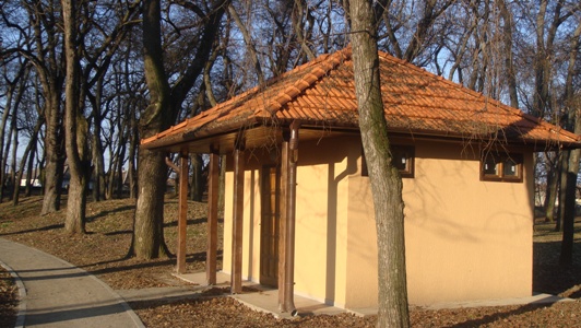 Proiect transfrontalier finalizat…în continuare WC neutilizabil. Fără ...