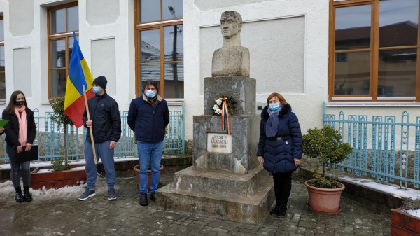 Vasile Lucaciu comemorat de şcoala care îi poartă numele :: Buletin de ...